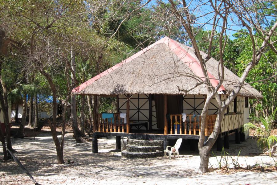 Hôtels à Mindoro - Pandan island Resort - Philippines Roads